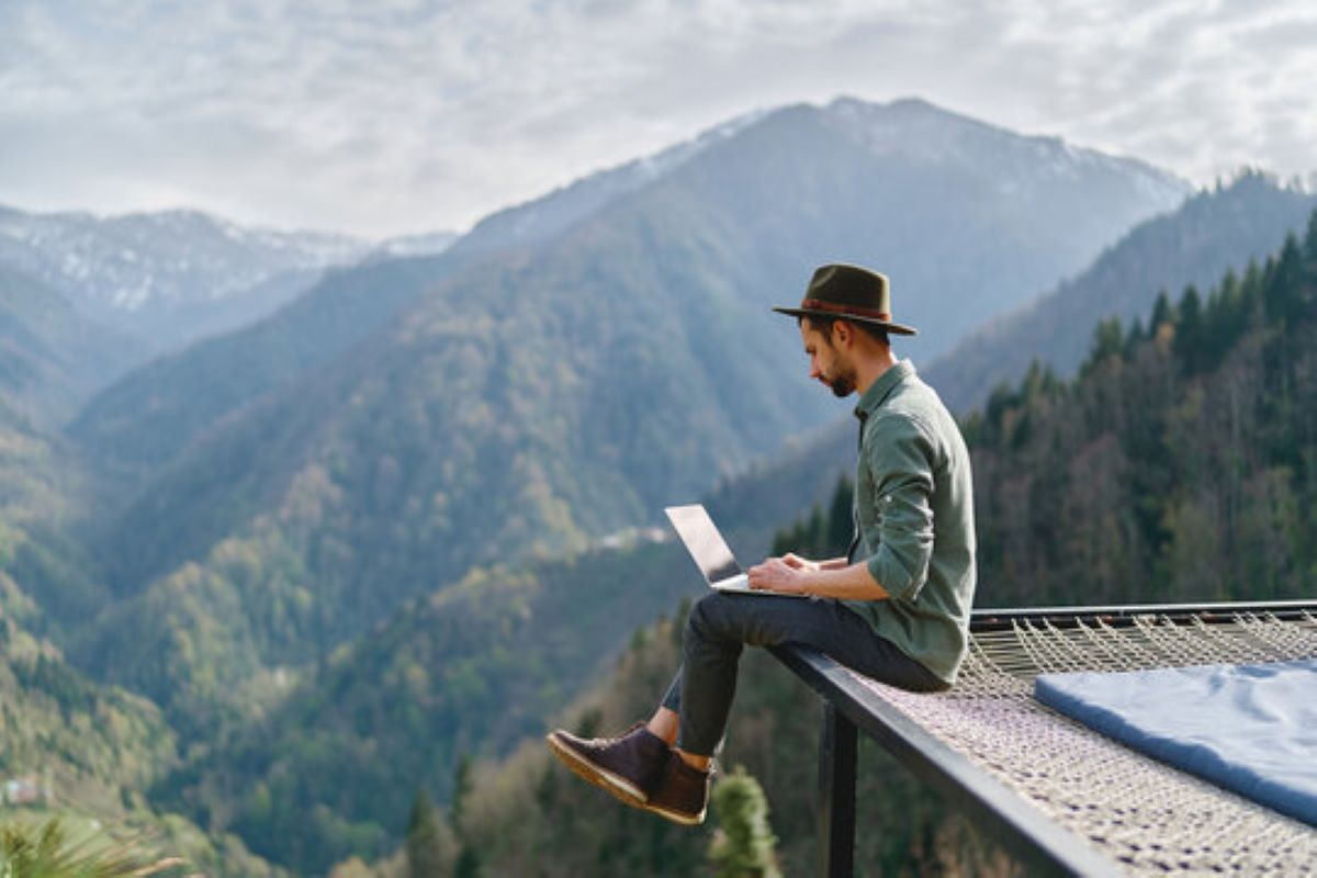 Remote Work Travel in Sri Lanka